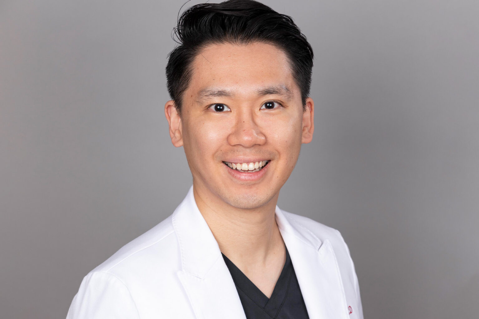 About Dr. Jonathan Yip | Expert Sinus & Skull Base Surgeon